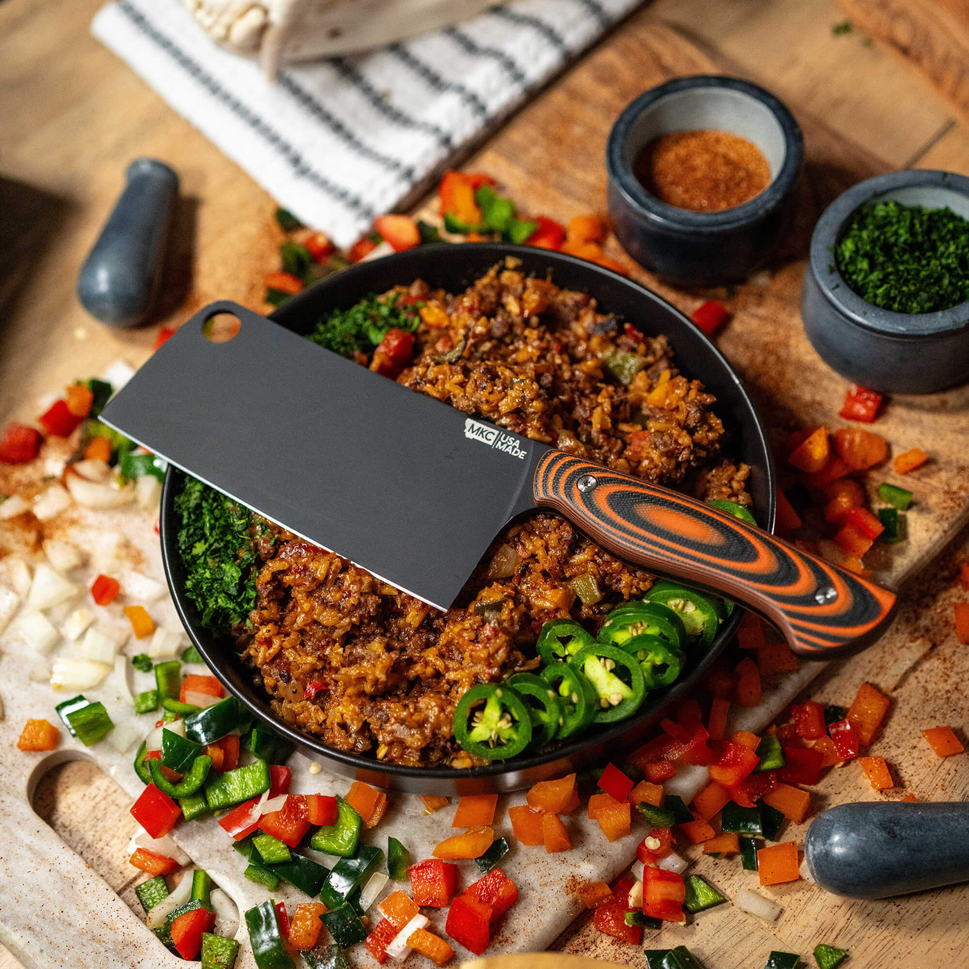 CATTLEMEN CLEAVER - ORANGE & BLACK