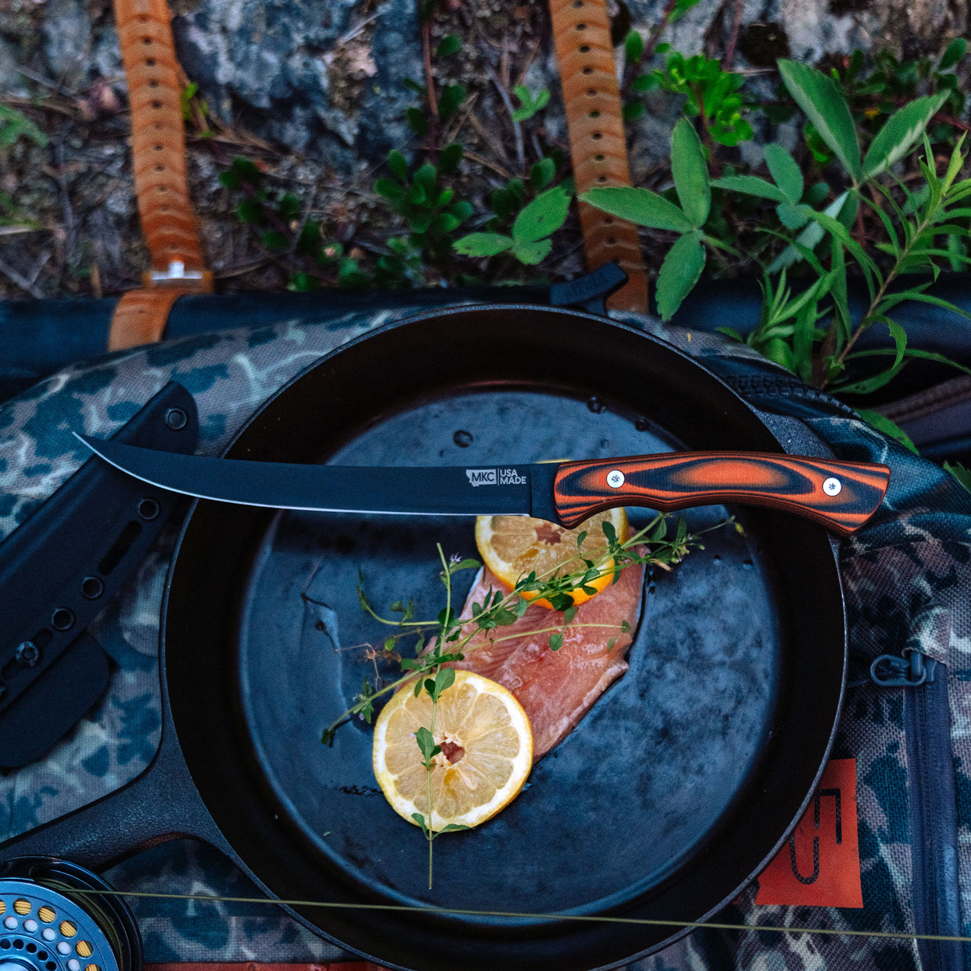 FLATHEAD FILLET - ORANGE & BLACK