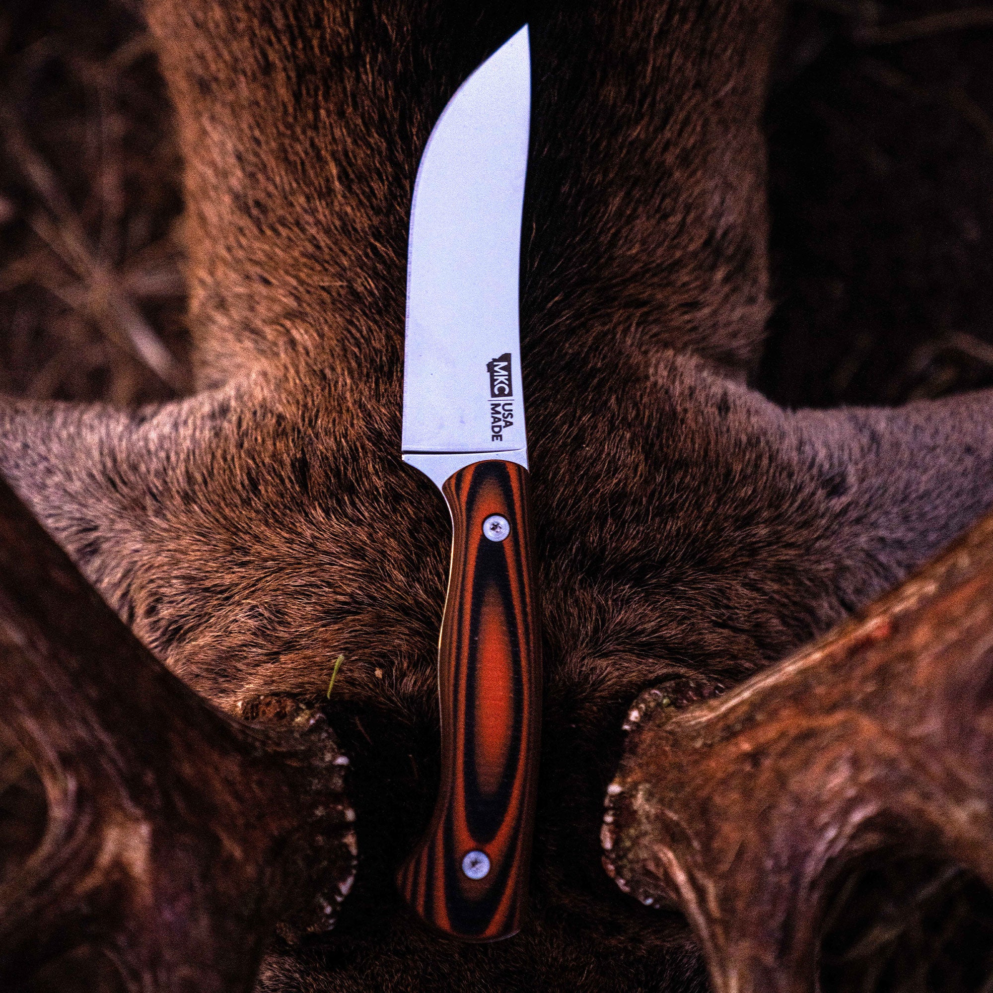 THE MAGNACUT STONEWALL SKINNER - ORANGE & BLACK - Montana Knife Company